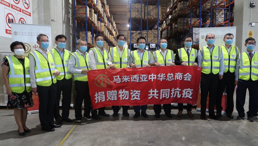 ACCCIM Donate 3.5 million pieces of Medical Gloves to China - ACCCIM ...